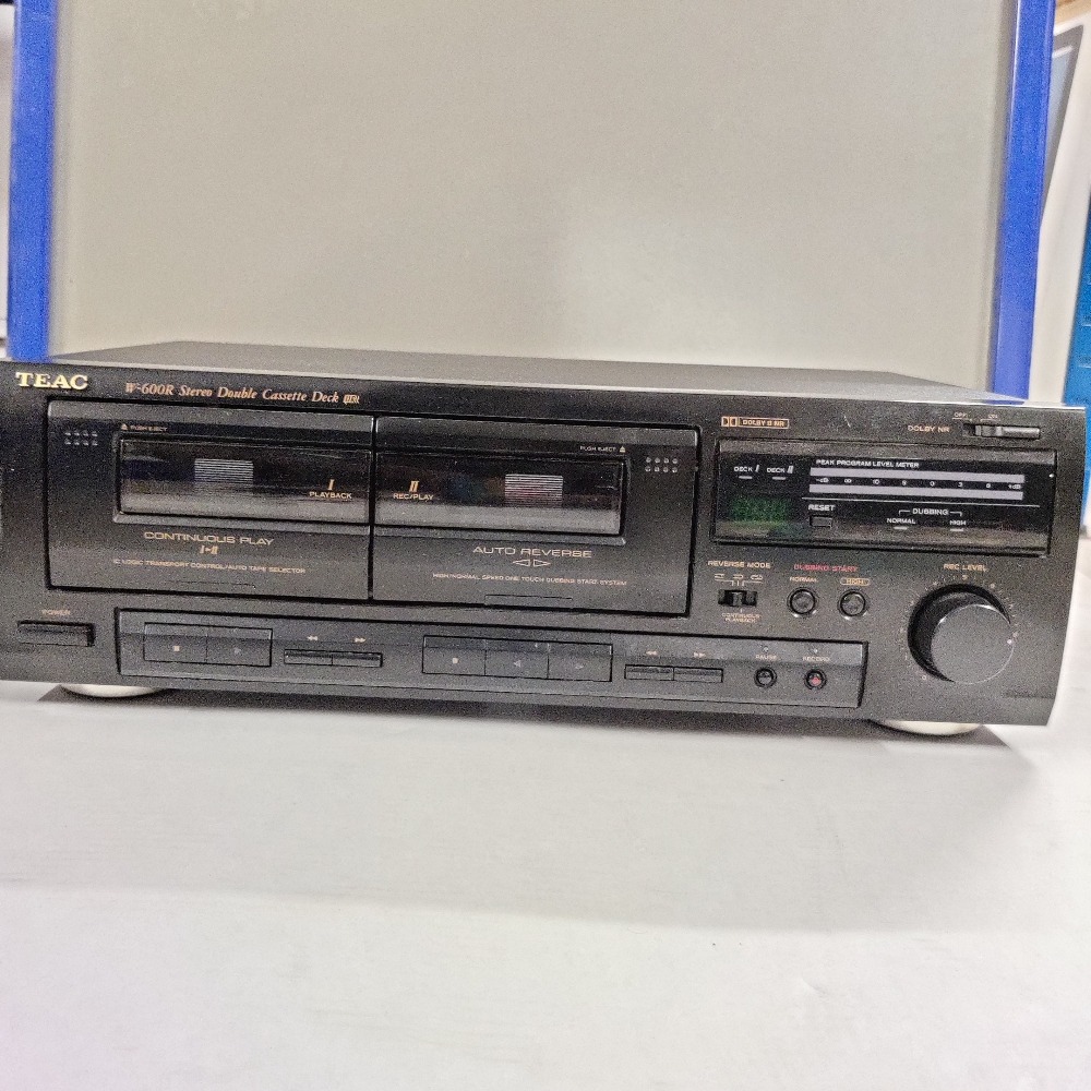 Pre-owned TEAC W-600R TWIN CASSETTE DECK - Own4Less